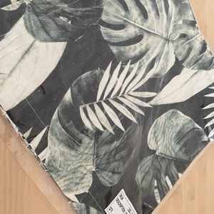 CB2 | Accents | Cb2 Palm Leaf Table Runner | Poshmark